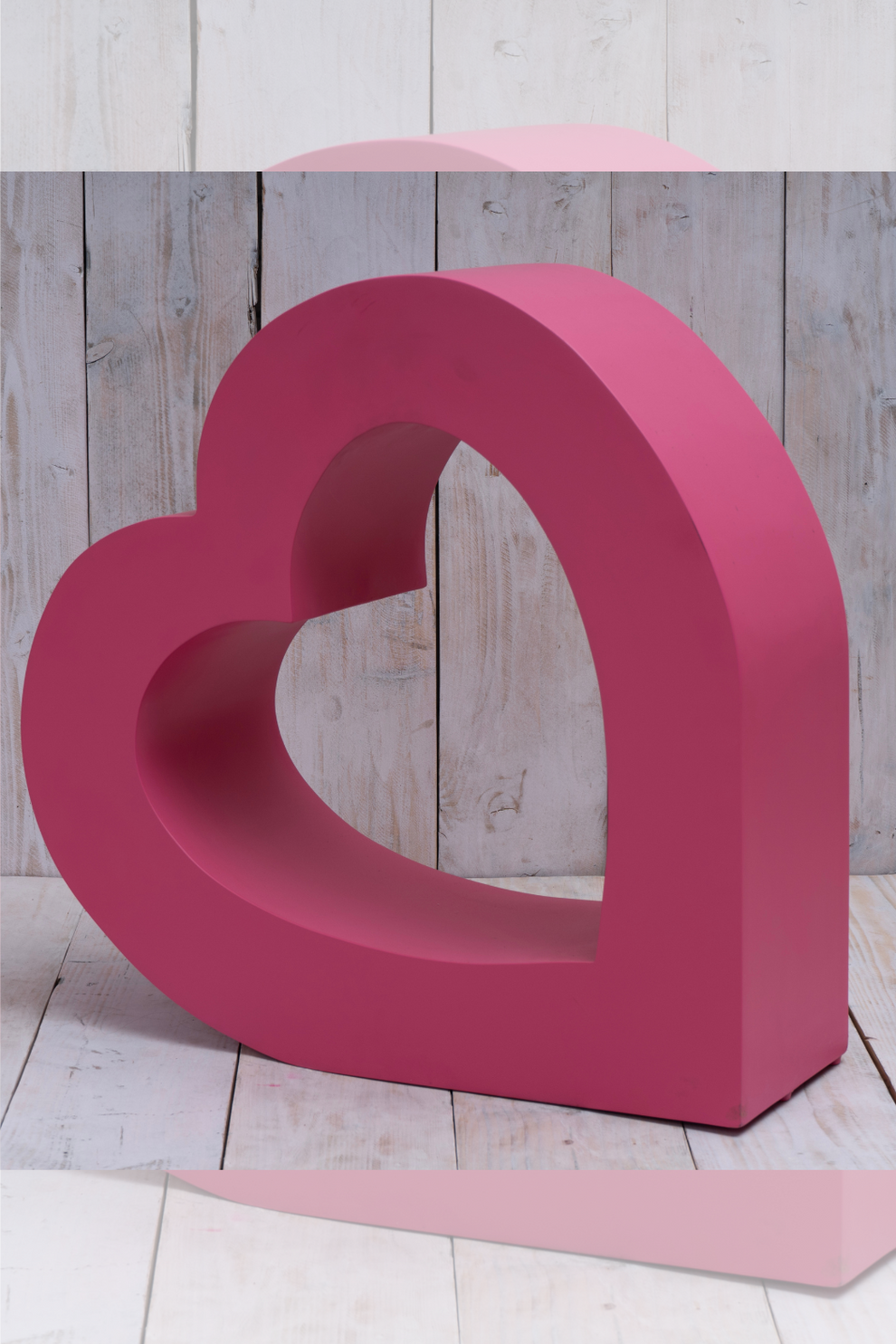 Wooden Heart – Caramel Carves props